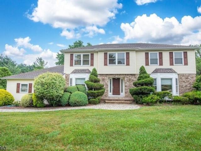 Parkview Dr, Roxbury Township, Home For Sale