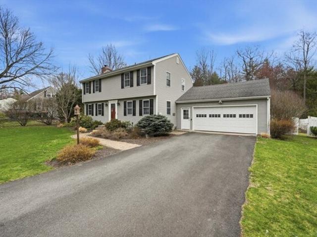 Parkview Dr, South Hadley, Home For Sale