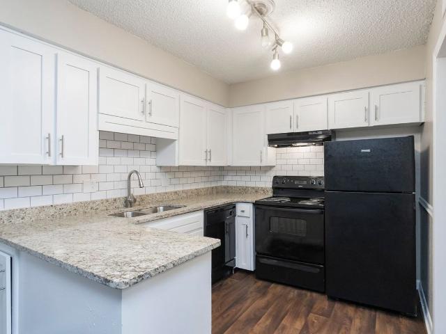 Parkview Flats 2 Bedroom Apartment for Rent at 1306 Bradyville Pike, Murfreesboro, TN 37130