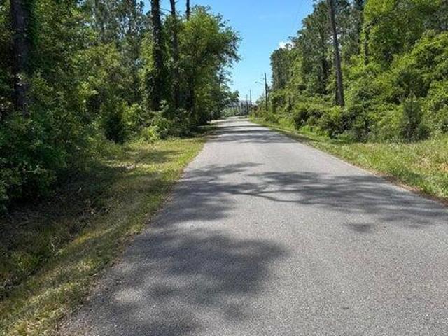 Parkview Lane, Pass Christian, MS 39571