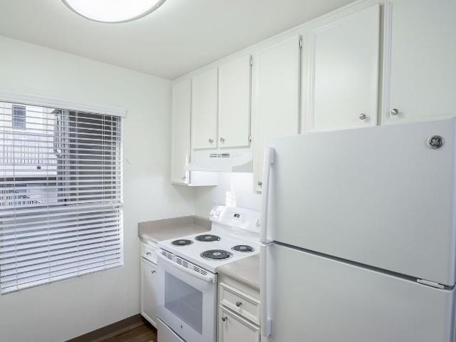 Parkview Poway Apartments 1 Bedroom Apartment for Rent at 13608 13608 13628 Pomerado Rd, Poway, CA 92064 Poway
