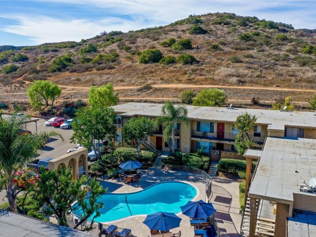 Parkview Poway Apartments