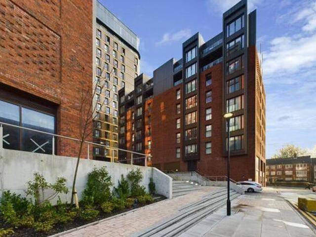 Parliment Street, Greenland Street, 2 Bedroom Apartment