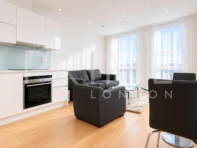 Parliament House, 81 Black Prince Road, London SE1, 1 bed flat to rent, £2,427 pcm | PrimeLocation