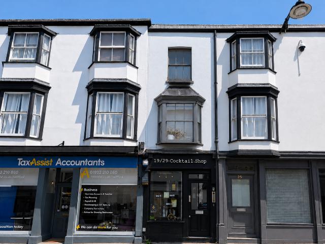 Parliament Square, Hertford SG14, 2 bed flat to rent, £1,500 pcm | PrimeLocation