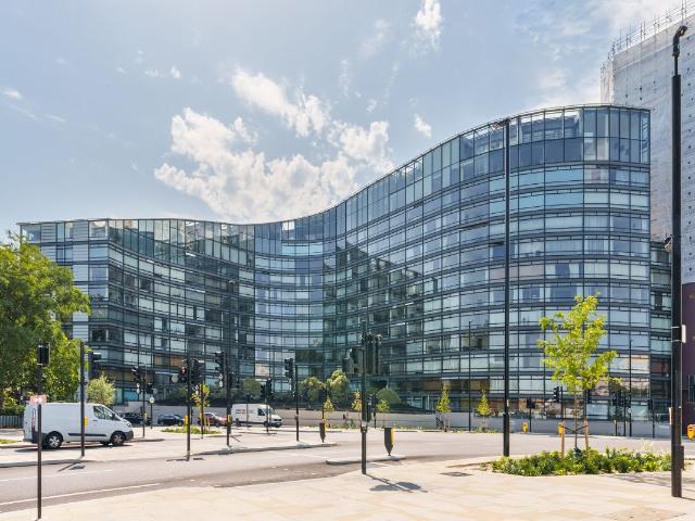 Parliament View Apartments, Albert Embankment SE1, 3 bed flat to rent, £7,300 pcm | PrimeLocation