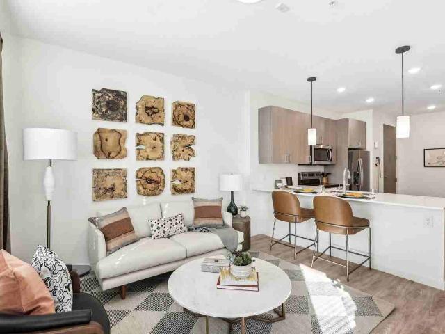 Parq on Boulder 1 Bedroom Apartment for Rent at 6741 Boulder Hwy, Las Vegas, NV 89122