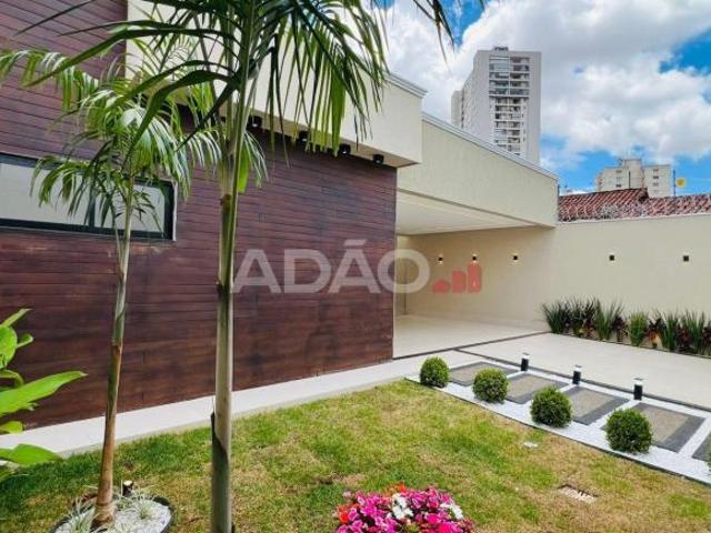 PARQUE AMAZONIA GOIANIA GOIAS Casa de Rua com 3 Quarto s por R$ 1890000.00 no setor Parque Amazôn