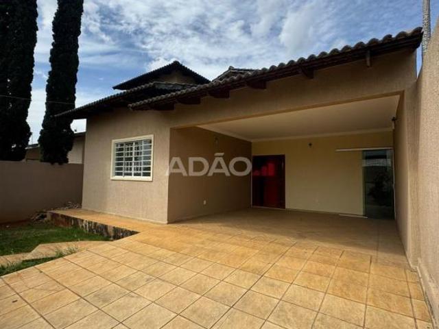 Parque Anhanguera 4 suítes, sozinha no lote Casa de Rua com 4 Quarto s por R$ 900000.00 no setor Pa