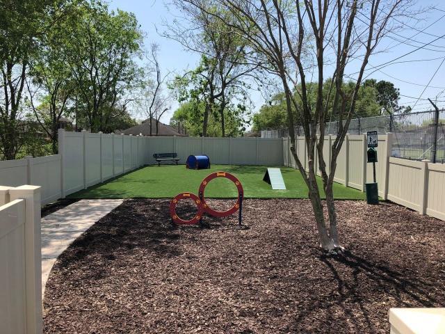 Parque at Bellaire 2 Bedroom Apartment for Rent at 7000 Cook Rd, Houston, TX 77072 Alief