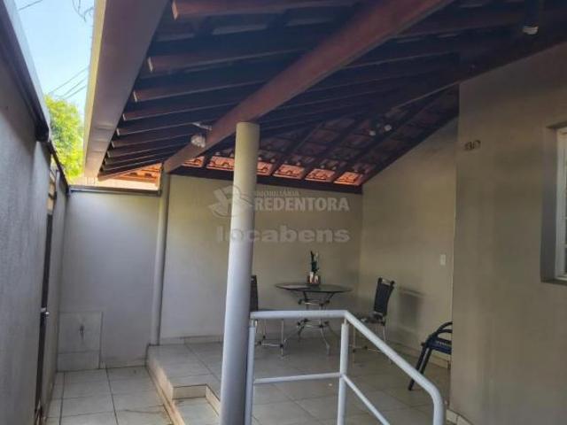 Parque Estoril Casa com 3 dormitórios sendo 1 tipo apartamento, 01 vaga de garagem