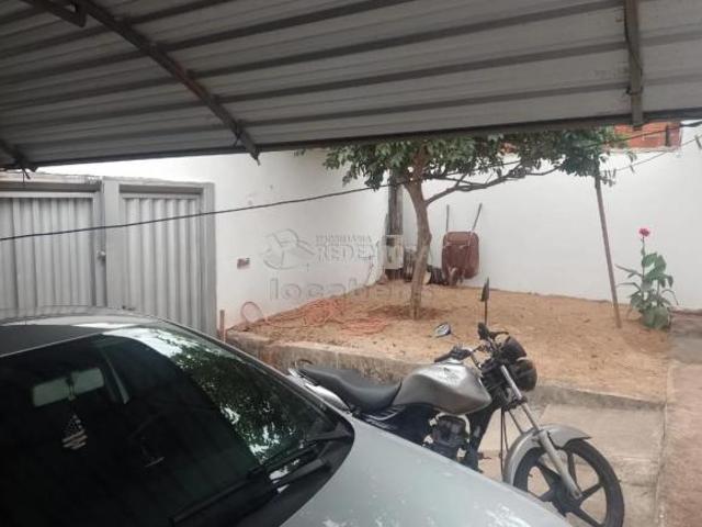 Parque Nova Esperança / Casa com 03 dormitórios e 01 garagem coberta