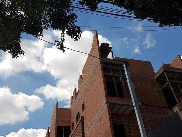 PARQUE NOVO ORATÓRIO APARTAMENTO COBERTURA SEM CONDOMÍNIO