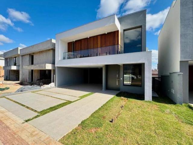 PARQUE TAUÁ ARAÇARI R$ 1.395.000 Casa à venda, 3 Suítes, 208m², 4 Vagas, Londrina, PR