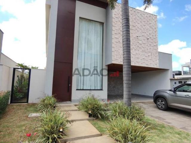 PARQVILLE PINHEIROS Aparecida de Goiânia Casa em Condomínio com 3 Quarto s por R$ 2300000.00 no set