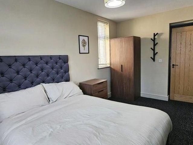 Parrin Lane, Manchester, M30 2 bed house share to rent £1,040 pcm £240 pw