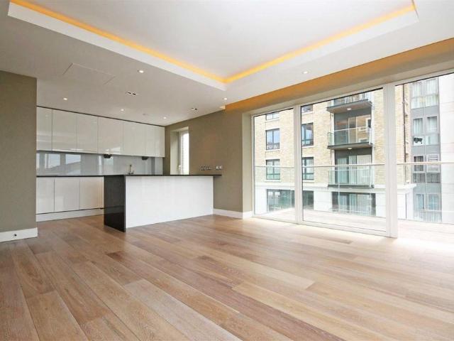 Parrs Way, Hammersmith 2 bed apartment to rent £4,000 pcm £923 pw
