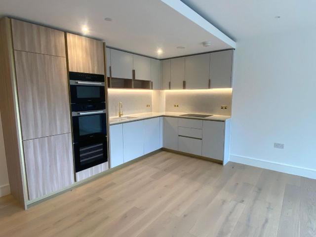 Parr's Way, London W6, 1 bed flat to rent, £3,000 pcm | PrimeLocation