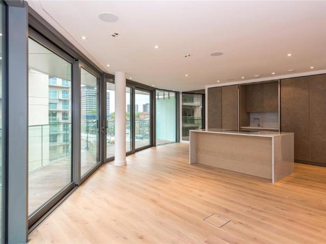 Parr's Way, London, W6 2 bed apartment to rent £5,500 pcm £1,269 pw