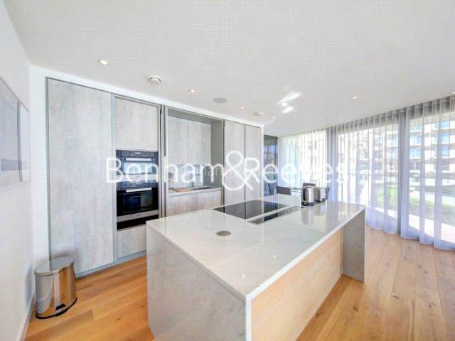 Parr's Way, London, W6 2 bed apartment to rent £6,000 pcm £1,385 pw