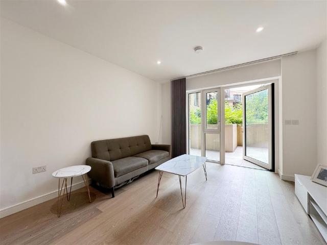Parrs Way, London