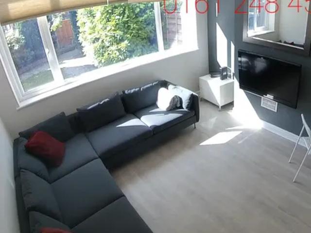 Parrs Wood Road, Manchester, M20 4NJ, United Kingdom | 5 bed duplex for rent #16539417 | Rentberry