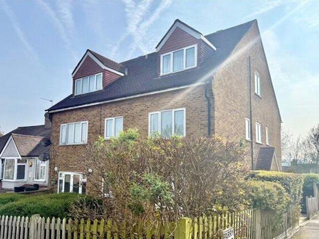 Parry Road, London, 1 Bedroom Flat