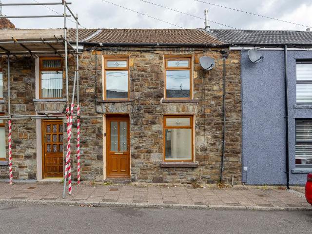 Parry Street, Ton Pentre, Pentre CF41, 3 bed terraced house to rent, £800 pcm | PrimeLocation