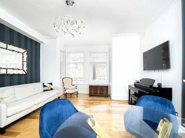 Parsifal Road, London, 1 Bedroom Apartment