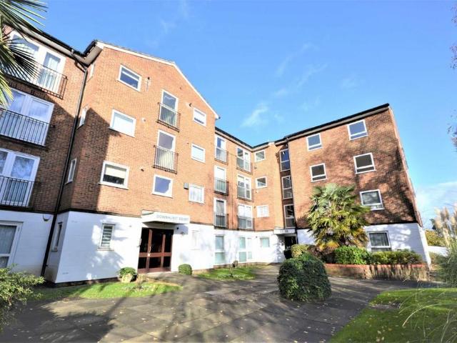 Parson Street, London NW4 2 bed flat to rent £2,000 pcm £462 pw
