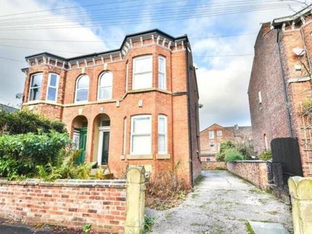 Parsonage Road, Withington, 4 Bedroom Apartment