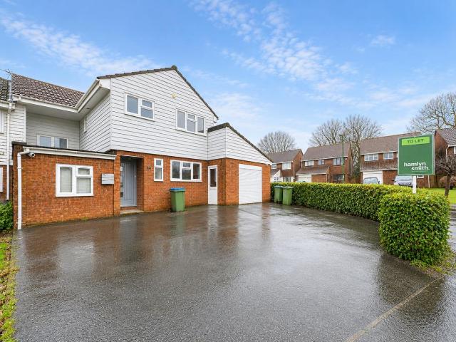 Parsonage Road, Henfield BN5, 4 bed end terrace house to rent, £2,200 pcm | PrimeLocation
