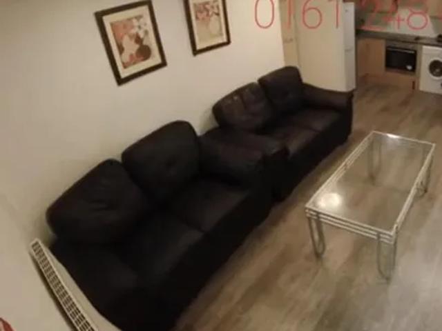 Parsonage Road, Manchester, M20 4PT, United Kingdom | 3 bed apartment for rent #16539826 | Rentberry