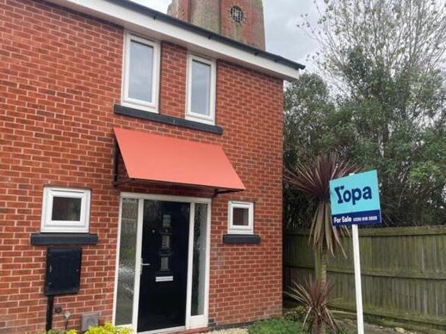 Parsons Close, Newark, 3 Bedroom Terraced