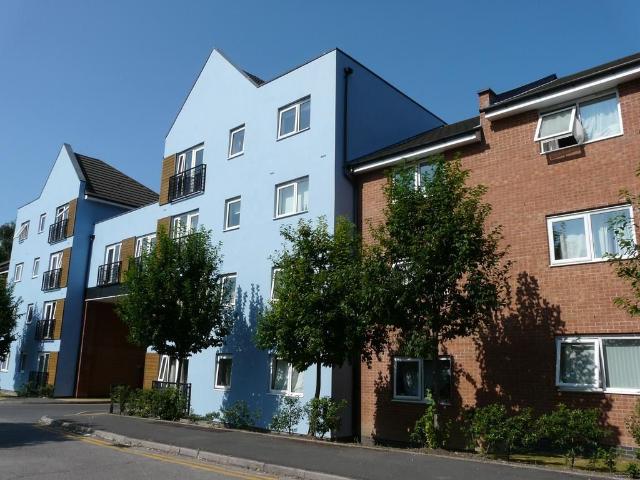 Parsons Close, Aldershot GU11, 2 bed flat to rent, £1,300 pcm | PrimeLocation
