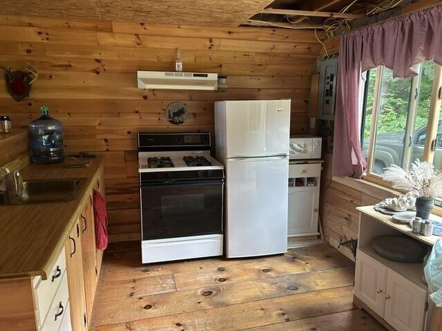 Parsons Landing Rd, Dover Foxcroft, Home For Sale