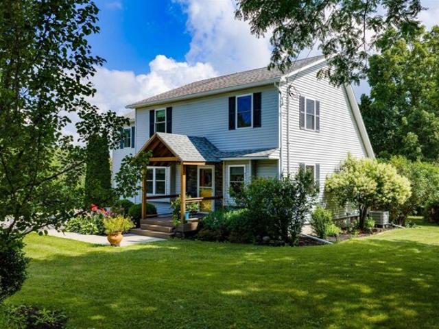 Parsons Ln, Saint Albans Town, Home For Sale