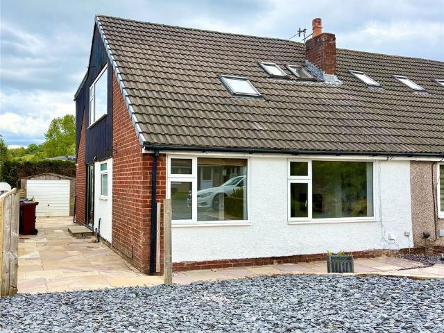 Pasturelands Drive, Billington, Clitheroe, Lancashire BB7, 4 bed detached house to rent, £1,200 pcm | PrimeLocation