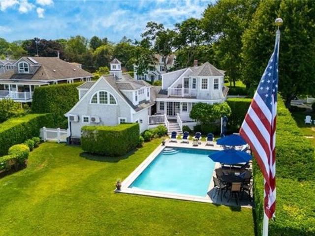 Pasadena Ave, Westerly, Home For Sale