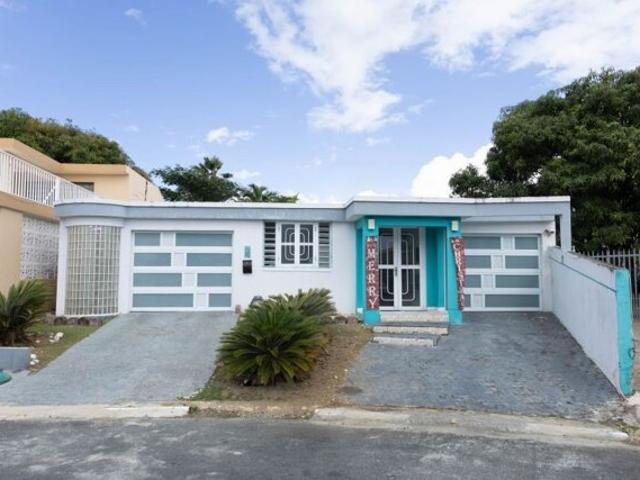 Paseo Dorcas, Toa Baja, Home For Sale