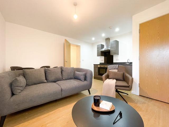 Pasha, 30 Wellington Road North, Stockport SK4, 1 bed flat to rent, £1,120 pcm | PrimeLocation