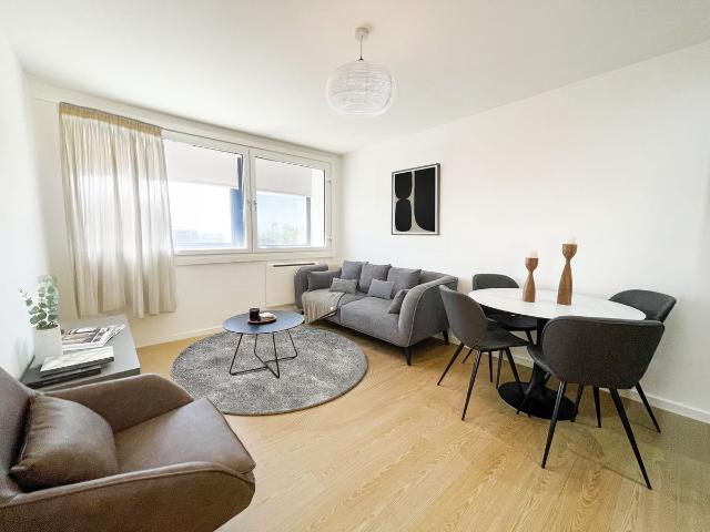 Pasha, Wellington Road North SK4, 1 bed flat to rent, £1,120 pcm | PrimeLocation