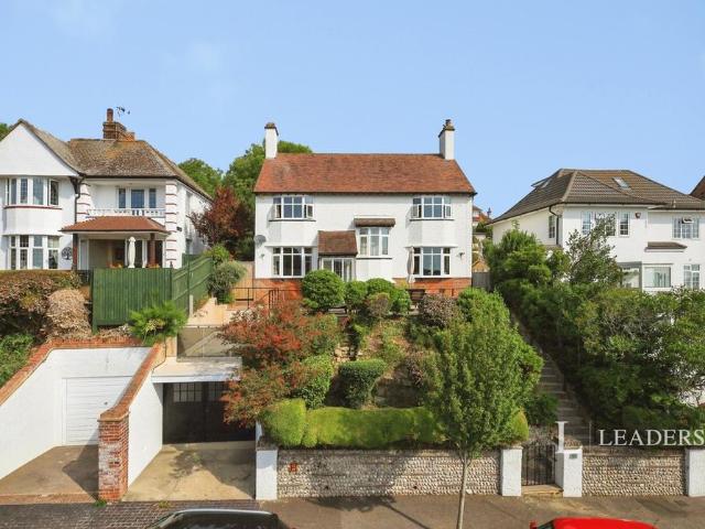 Pashley Road, Eastbourne, East. 4 bed detached house to rent £2,250 pcm £519 pw