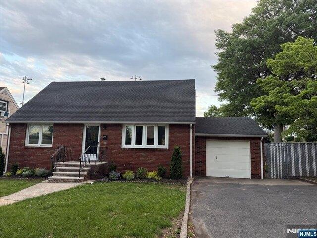 Passaic Ave, Carlstadt, Home For Sale