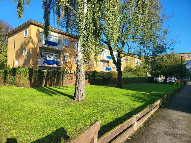 Passfields Bromley Road, London SE6, 3 bed flat to rent, £1,750 pcm | PrimeLocation