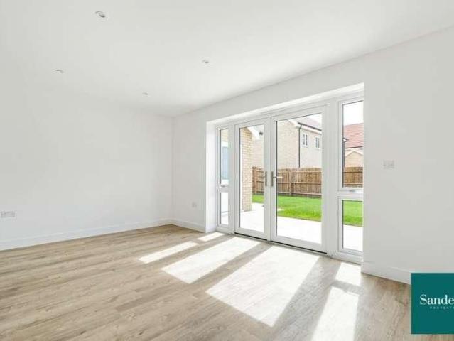 Patten Drive, Fulbourn, Cambridgeshire, CB21