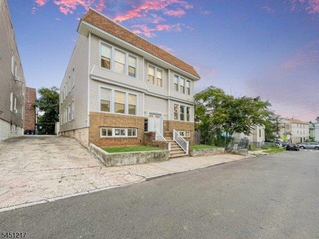 Patten Pl, Newark, Home For Sale