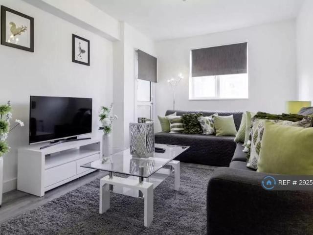 Patterdale, London, NW1 4 bed flat to rent £5,200 pcm £1,200 pw