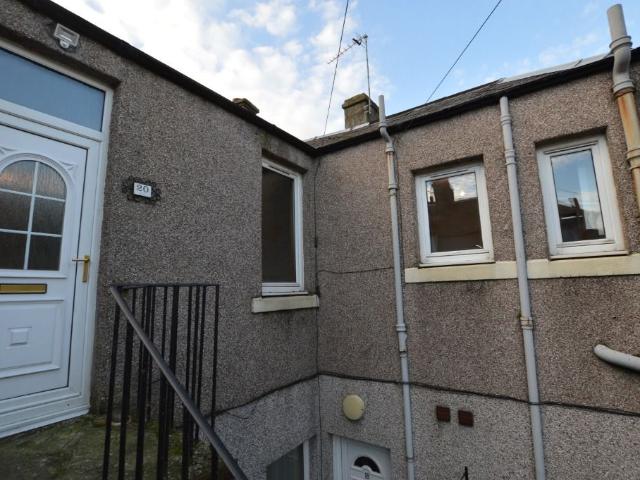 Patterson Street, Methil KY8, 1 bed flat to rent, £495 pcm | PrimeLocation