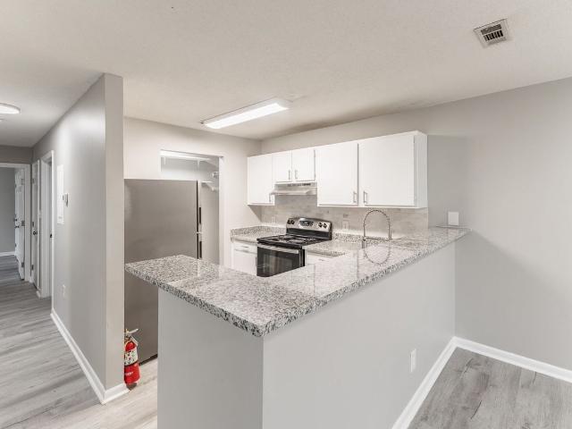 Patterson Place 1 Bedroom Apartment for Rent at 2640 Blue Spring Rd Nw, Huntsville, AL 35810